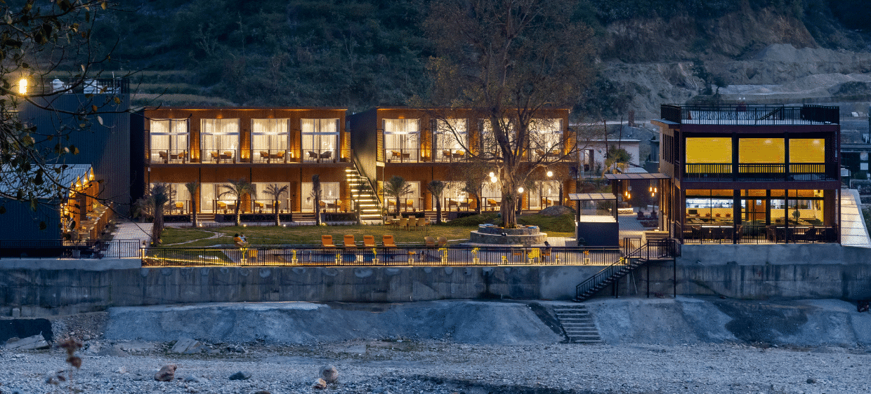[2023 Updated] 11 Best Resorts in Rishikesh